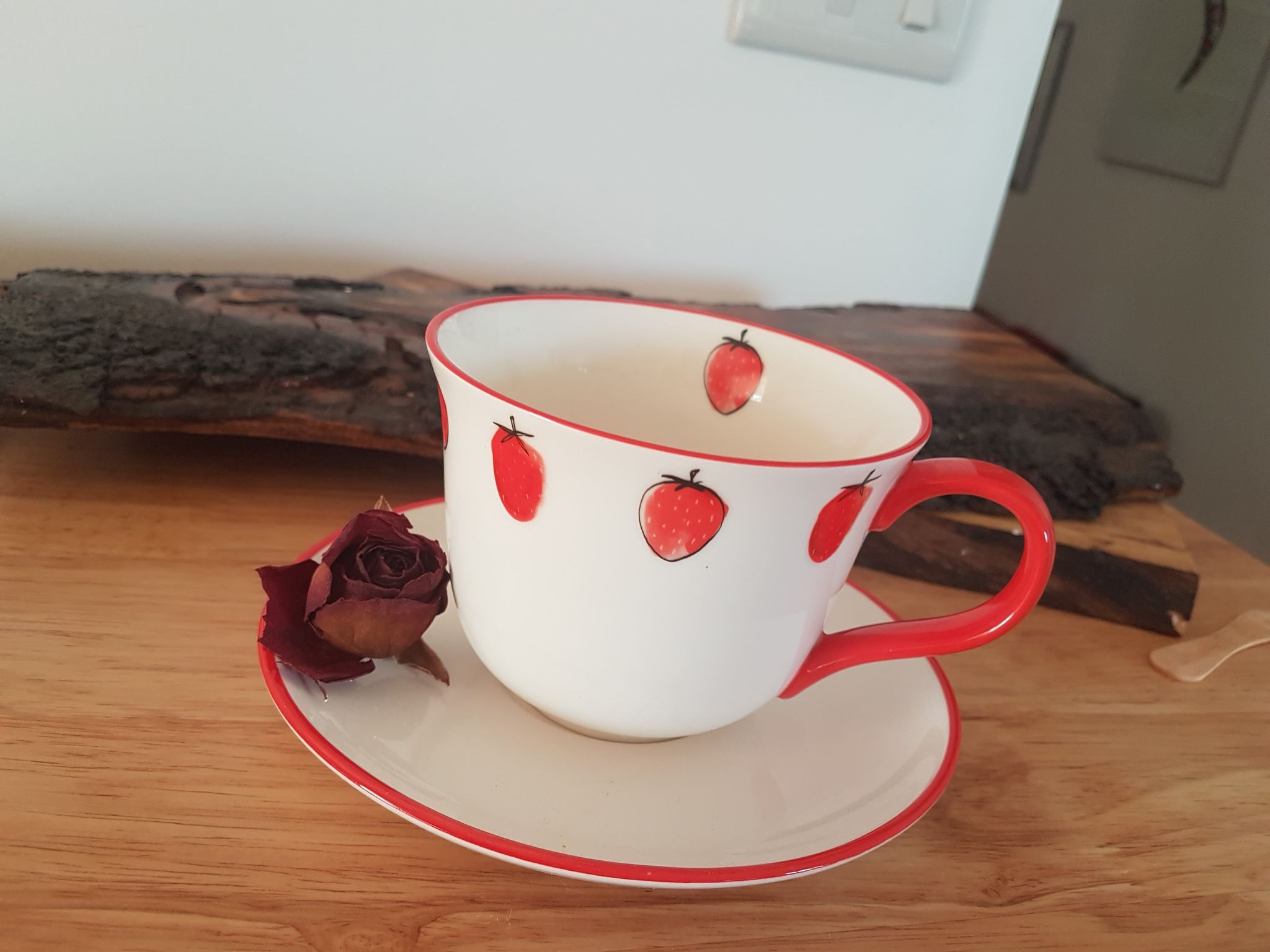 Over the Teacups #10 – The Tea Chest Blog