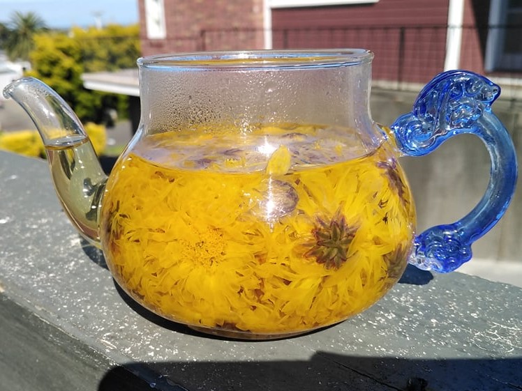 Basilur Blooming Tea Balls – The Tea Chest Blog